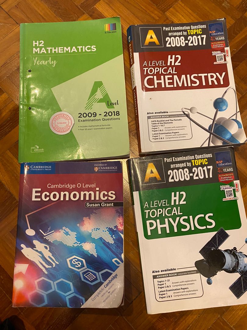 Old A’Levels TYS & O’Level Econs textbook, Hobbies & Toys, Stationery ...