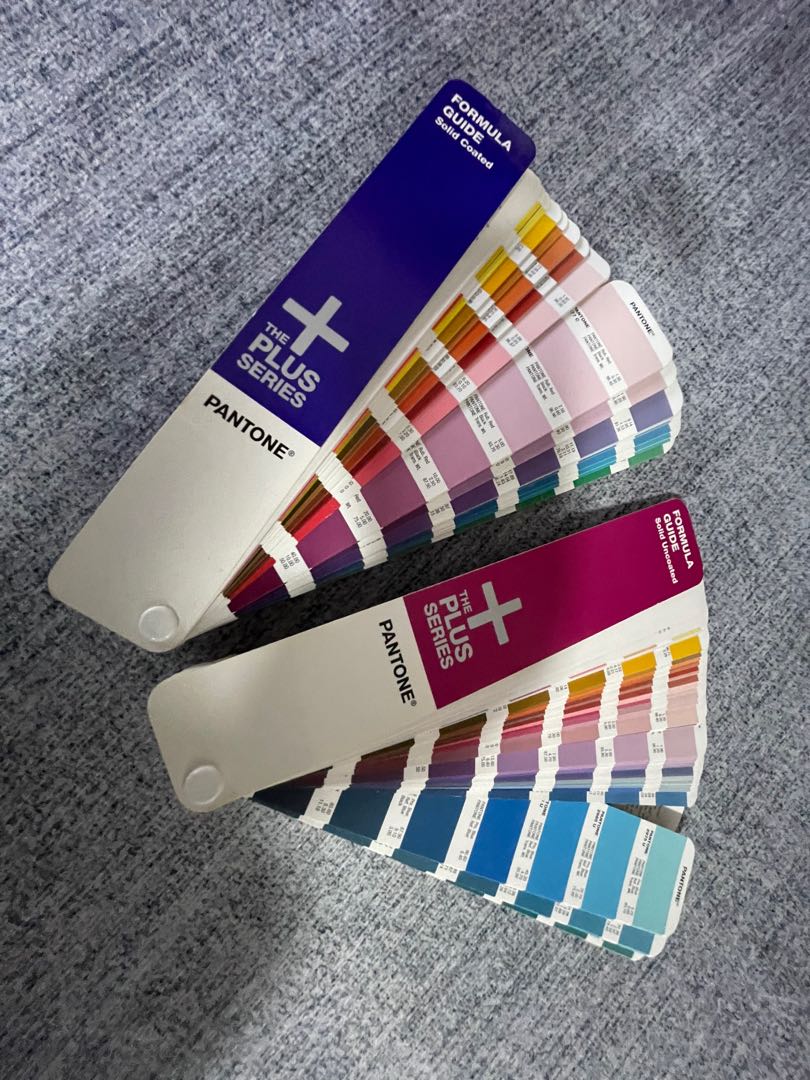 Pantone guide (2 sets of color), Furniture & Home Living, Home Decor ...