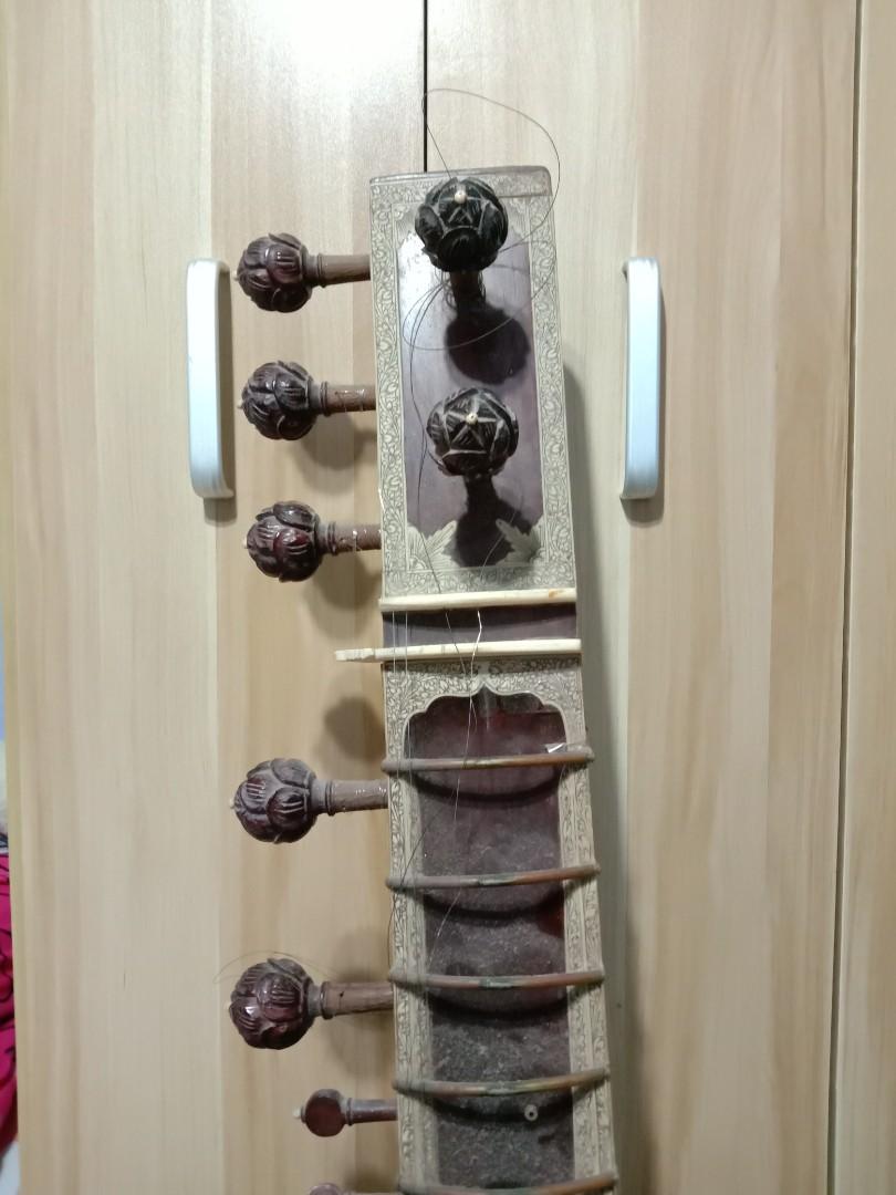 Sitar, string, indian, thambura, veenai, Hobbies & Toys, Music & Media ...