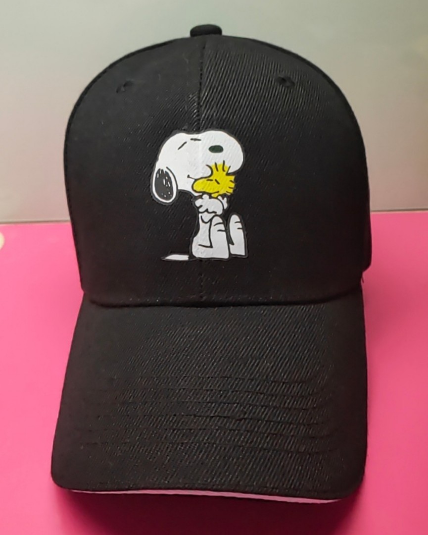 Snoopy Cap, Men's Fashion, Watches & Accessories, Caps & Hats on Carousell