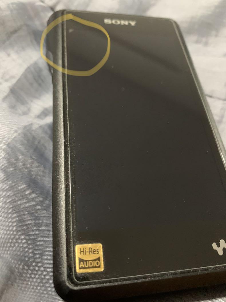 Sony WM1-A complete box wm1a , Audio, Portable Music Players on Carousell