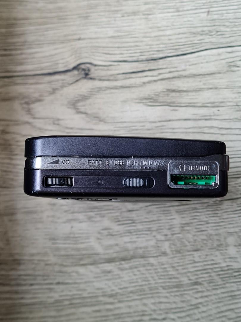 Sony WM-EX909 Walkman Cassette Player, Audio, Portable Music Players on ...