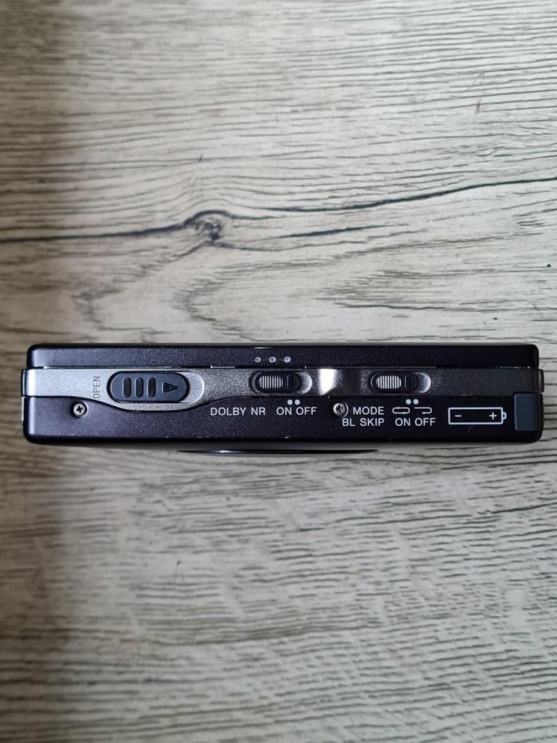 Sony WM-EX909 Walkman Cassette Player, Audio, Portable Music Players on ...