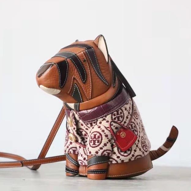 Tory Burch New Tiger Bag, Women's Fashion, Bags & Wallets, Cross-body ...