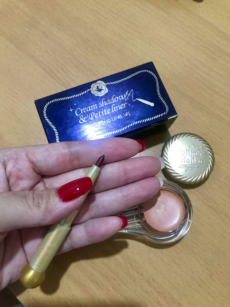 Cream shadow & liner holika holika, Kesehatan & Kecantikan, Rias Wajah ...