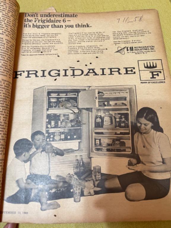 Ferdinand Marcos Graphic and Weekly Graphic Magazines - 1961, 1965 and ...