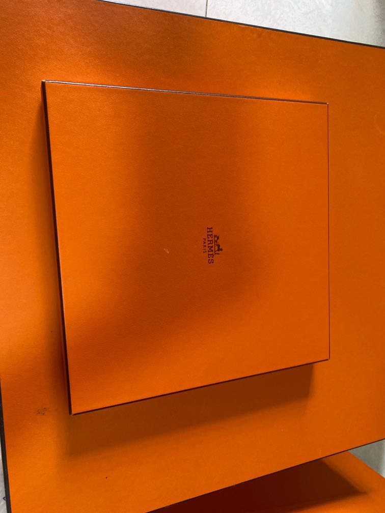 Hermes box, Luxury, Accessories on Carousell