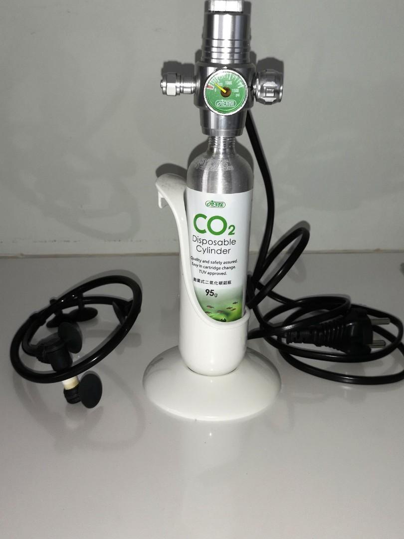 ISTA CO2 disposable 95g cartridge WITH regulator., Pet Supplies, Homes ...