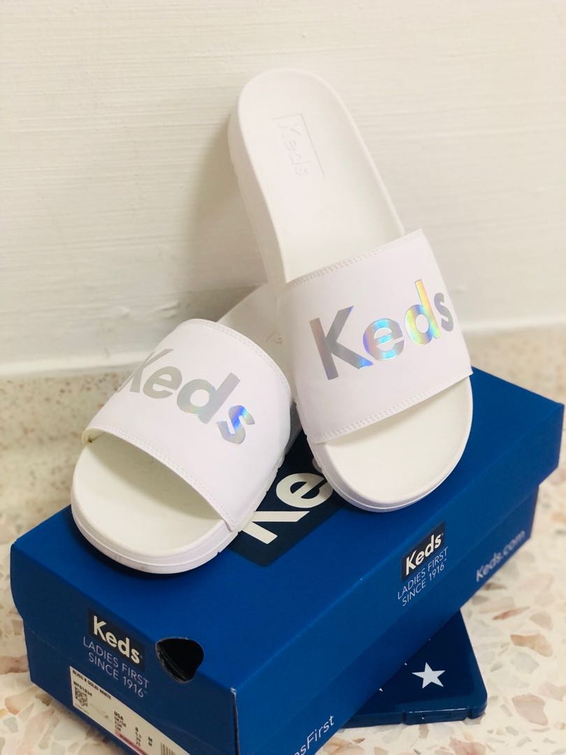 Keds Slides II, Women's Fashion, Footwear, Flats on Carousell