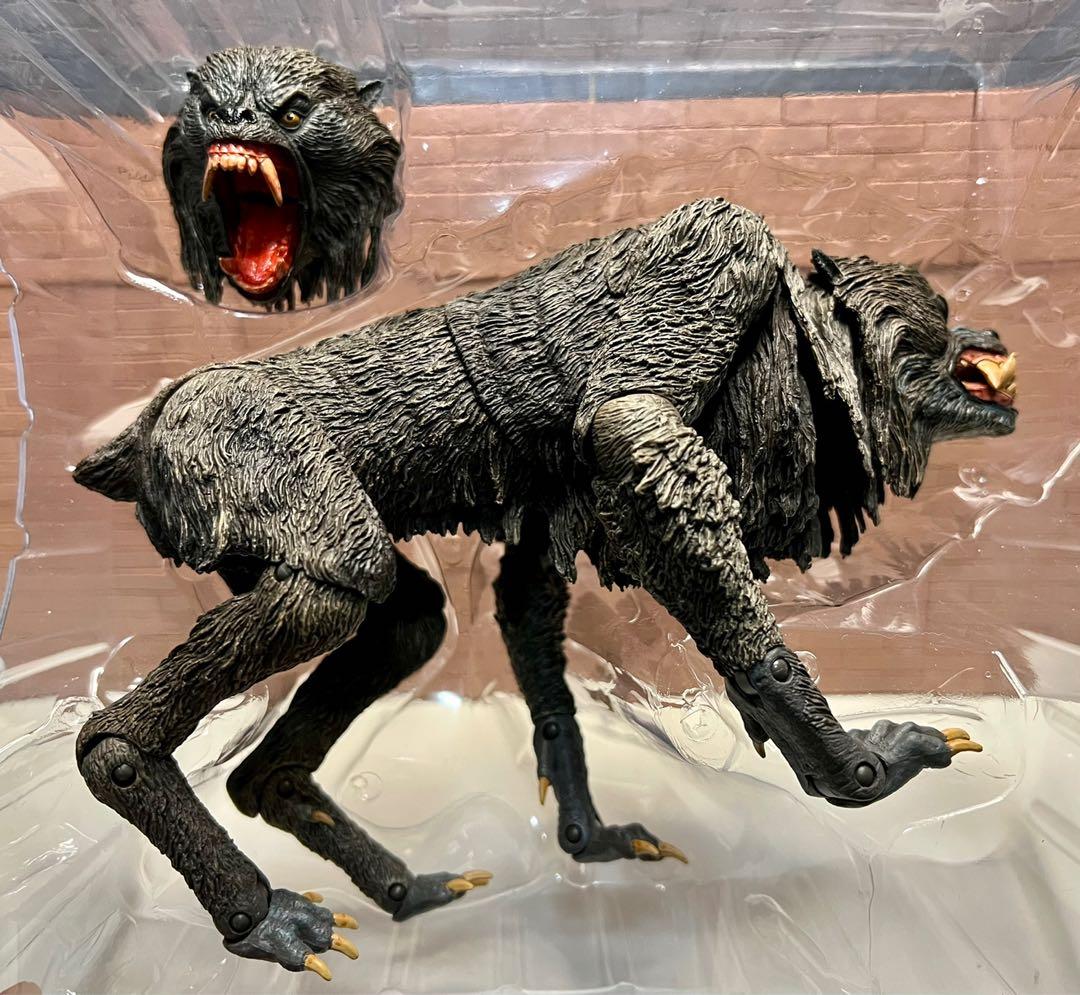 NECA an american werewolf in london ultimate kessler wolf 狼, 興趣及遊戲, 玩具 ...