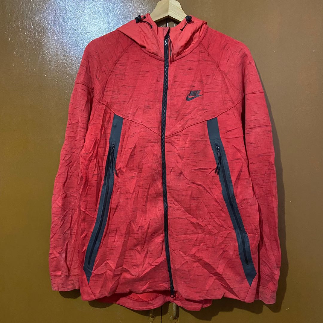 Nike TF jacket, Men's Fashion, Coats, Jackets and Outerwear on Carousell
