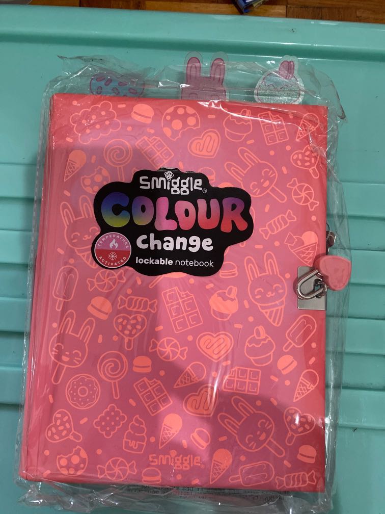 Smiggle Note Book (colour change), Bayi & Anak, Lainnya di Carousell