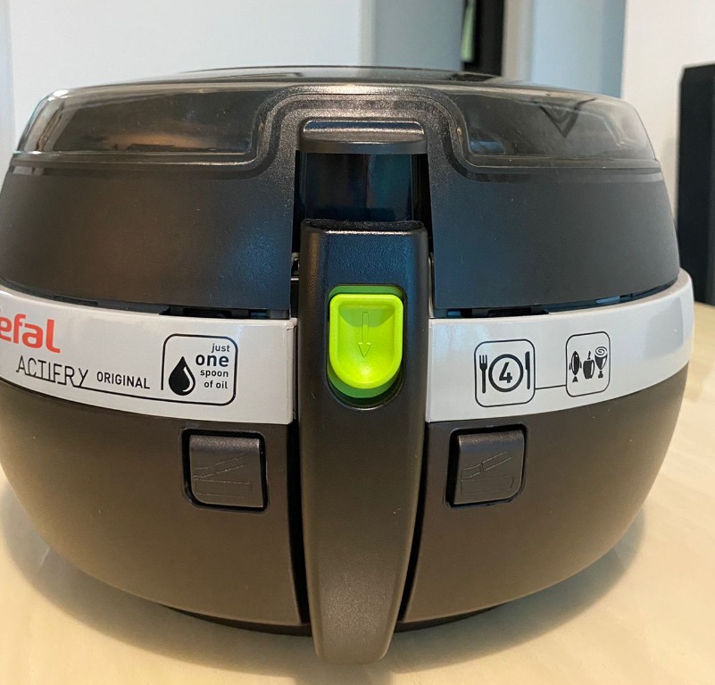 Tefal Actifry Plus air fryer, TV & Home Appliances, Kitchen Appliances ...