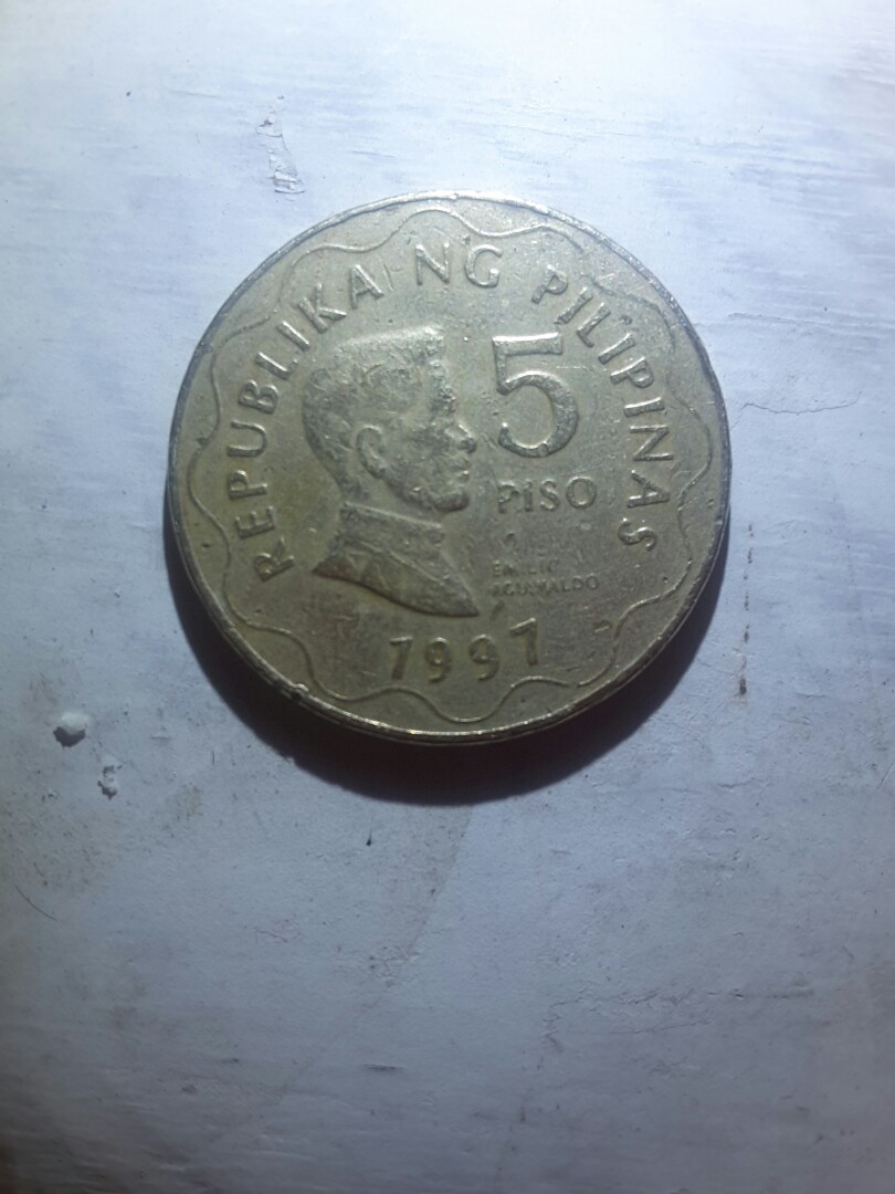 5 PISO BSP COIN ERROR EXIST METAL or Die Error, Hobbies & Toys ...