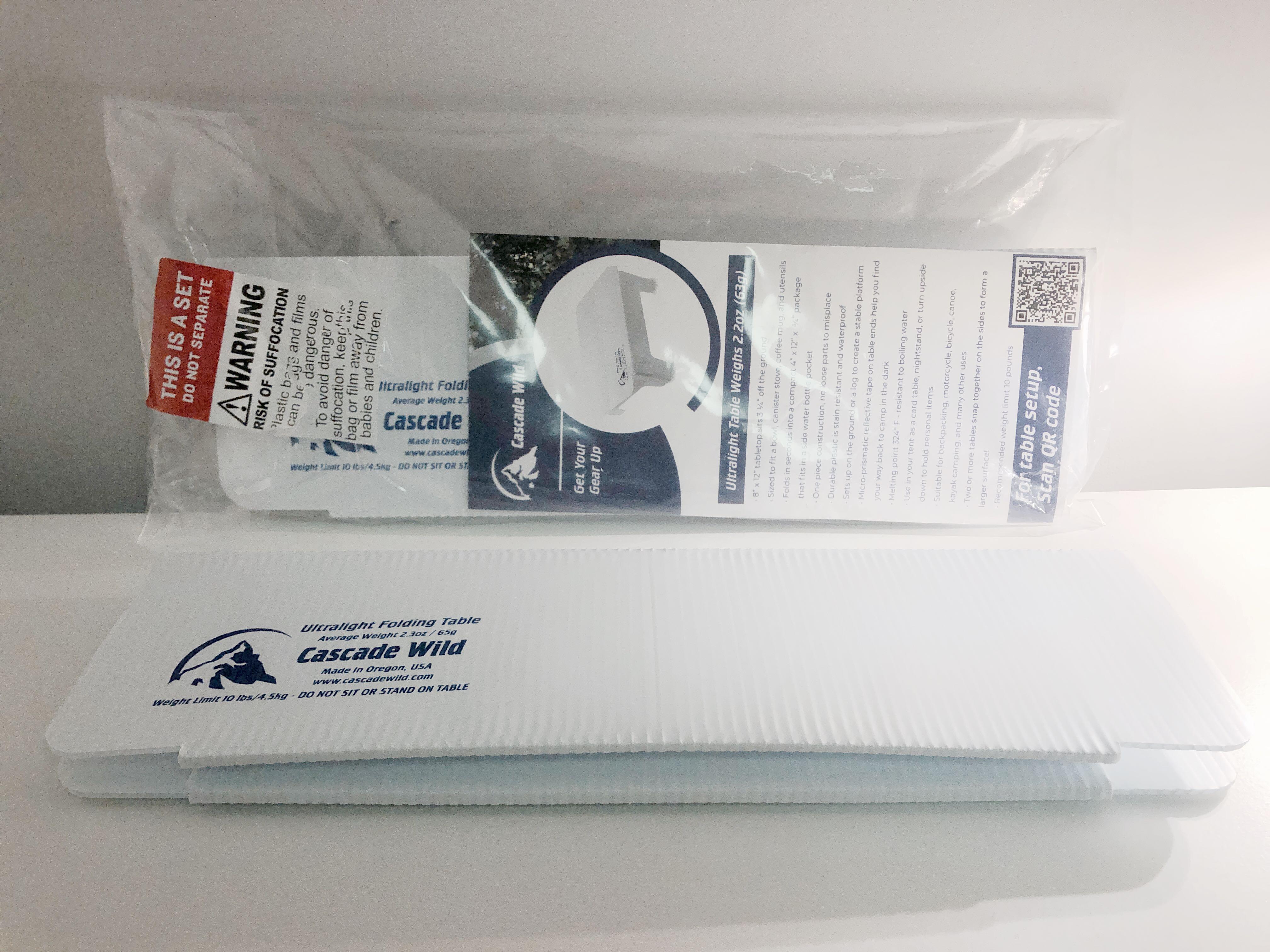 Cascade Wild - Ultralight Folding Table超輕量露營折疊枱, 運動產品, 行山及露營 - Carousell