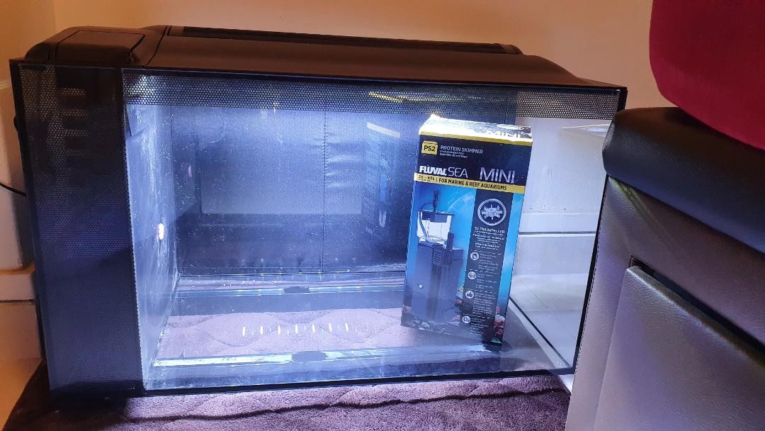 Fluval Evo 13.5 Marine Tank, Pet Supplies, Homes & Other Pet ...