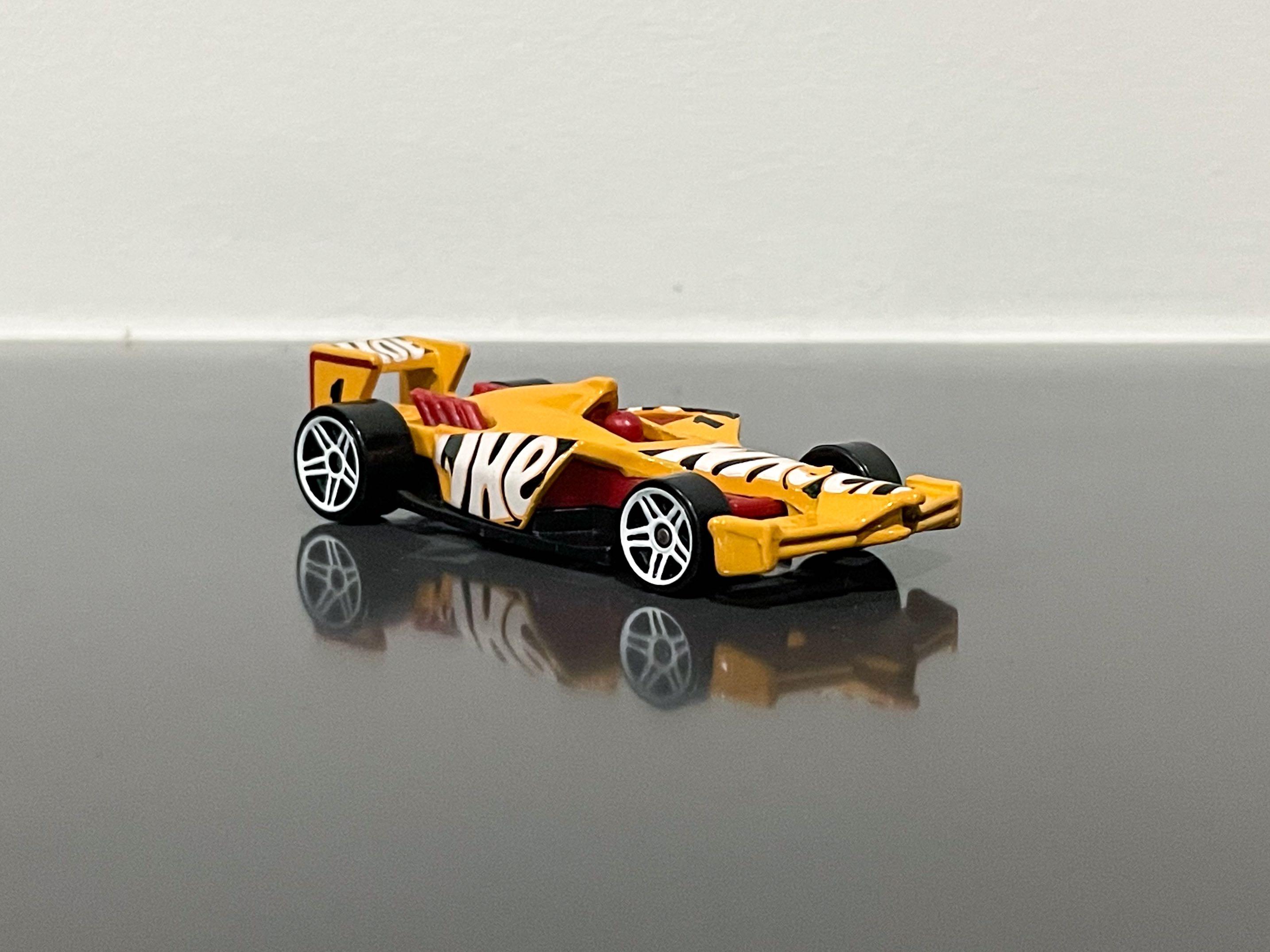 Hot Wheels Winning Formula, Hobbies & Toys, Toys & Games on Carousell