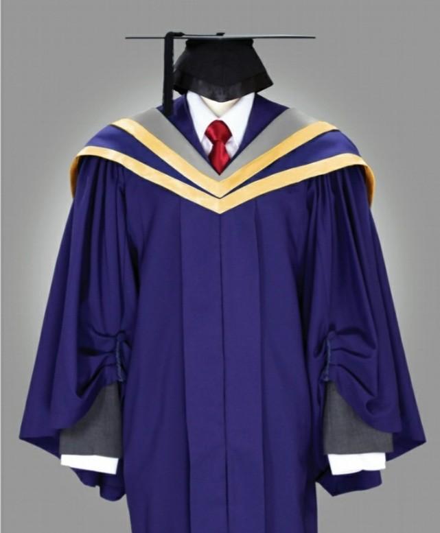 NUS PFM Graduation Gown, Women's Fashion on Carousell