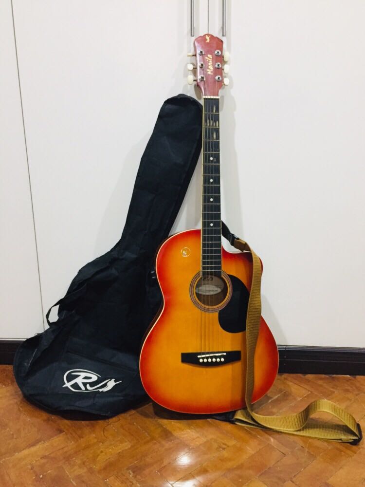 RJ MANILA Acoustic Guitar with strap and casing, Hobbies & Toys, Music & Media, Musical ...