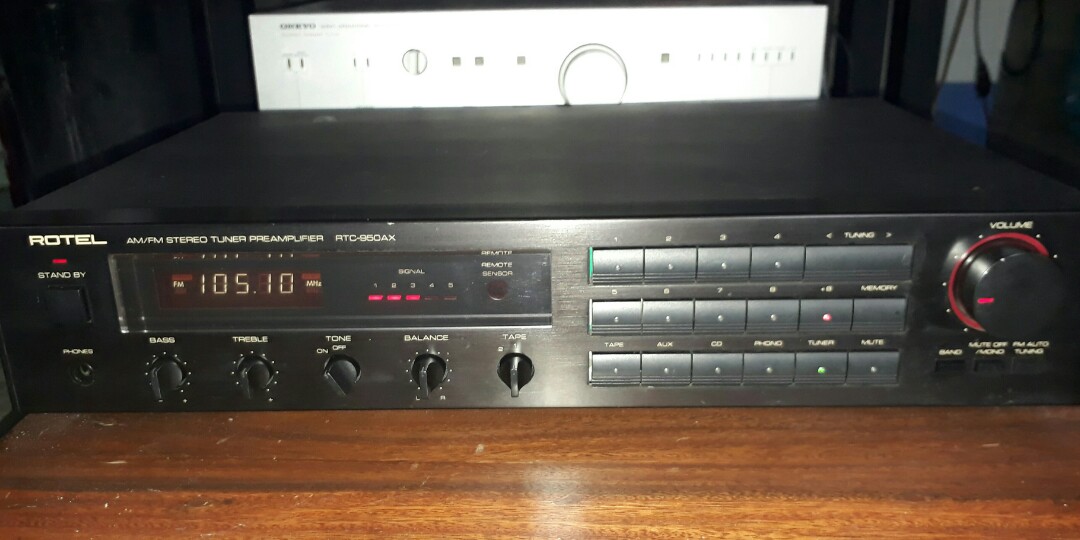 Rotel RTC-950AX Preamp w/ AM/FM Tuner, Audio, Soundbars, Speakers ...