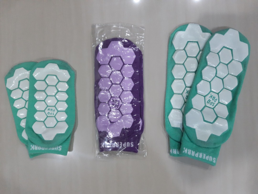 SuperPark grip socks, Beauty & Personal Care, Foot Care on Carousell