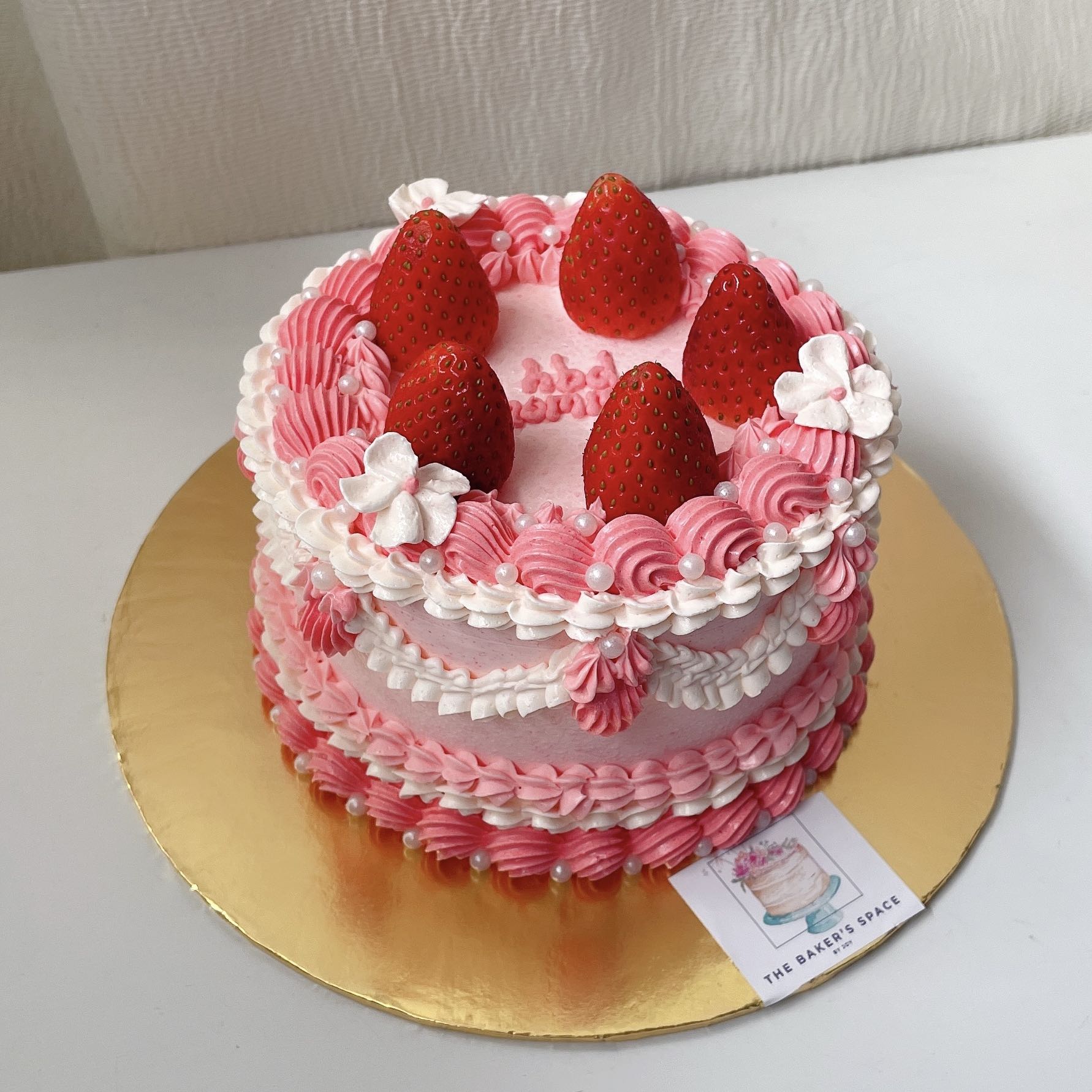 Vintage Korean Cakes (HALAL), Food & Drinks, Homemade Bakes on Carousell