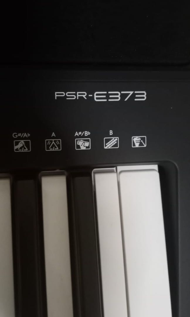 Yamaha PSR-E373, Hobbies & Toys, Music & Media, Musical Instruments on ...