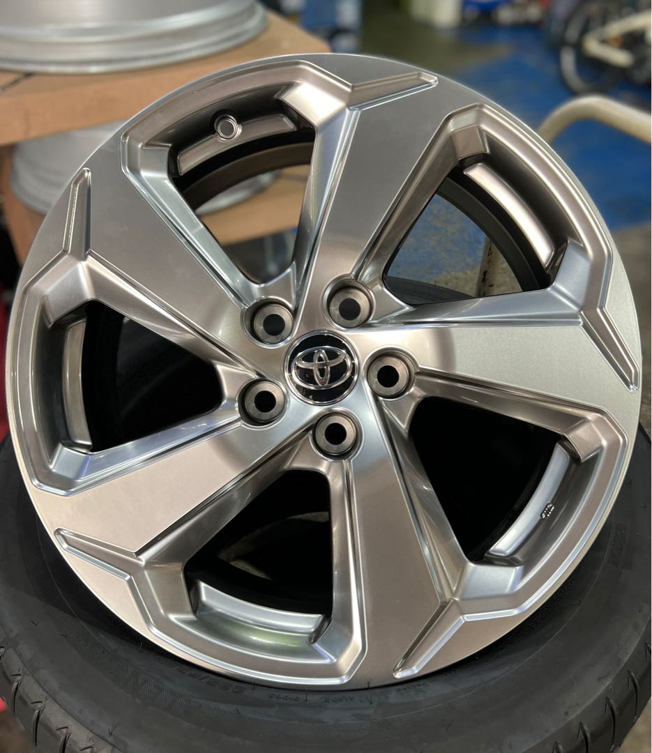 18” Original Rav4 rim., Car Accessories, Tyres & Rims on Carousell