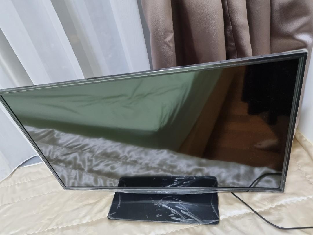 32 inch TV Philips (non-smart), TV & Home Appliances, TV ...