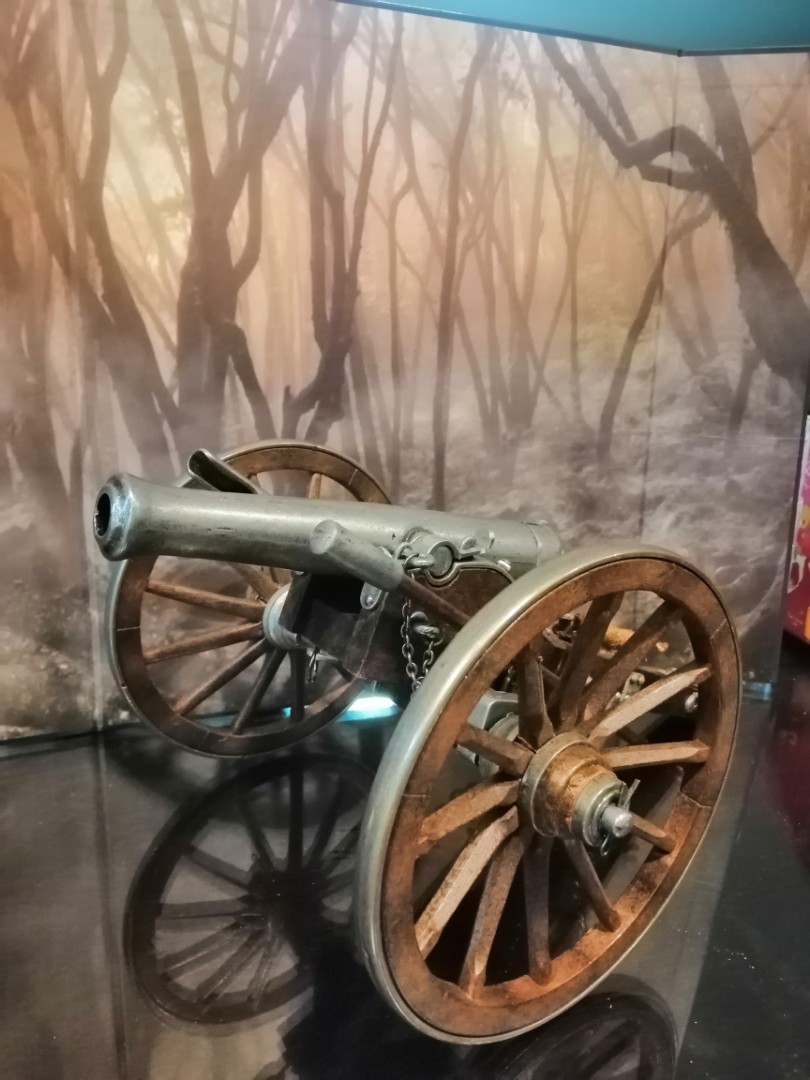 DENIX cannon 33 cm length, Hobbies & Toys, Memorabilia & Collectibles ...