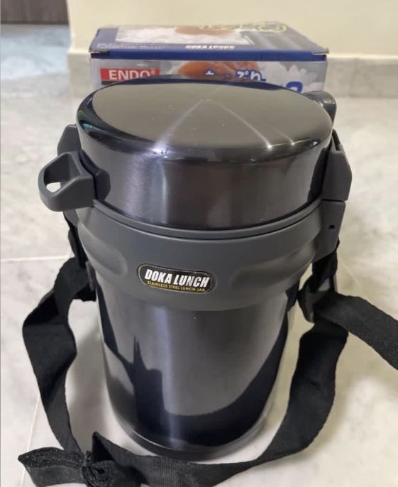 Endo 1.8L vacuum stainless steel lunch box, Furniture & Home Living ...