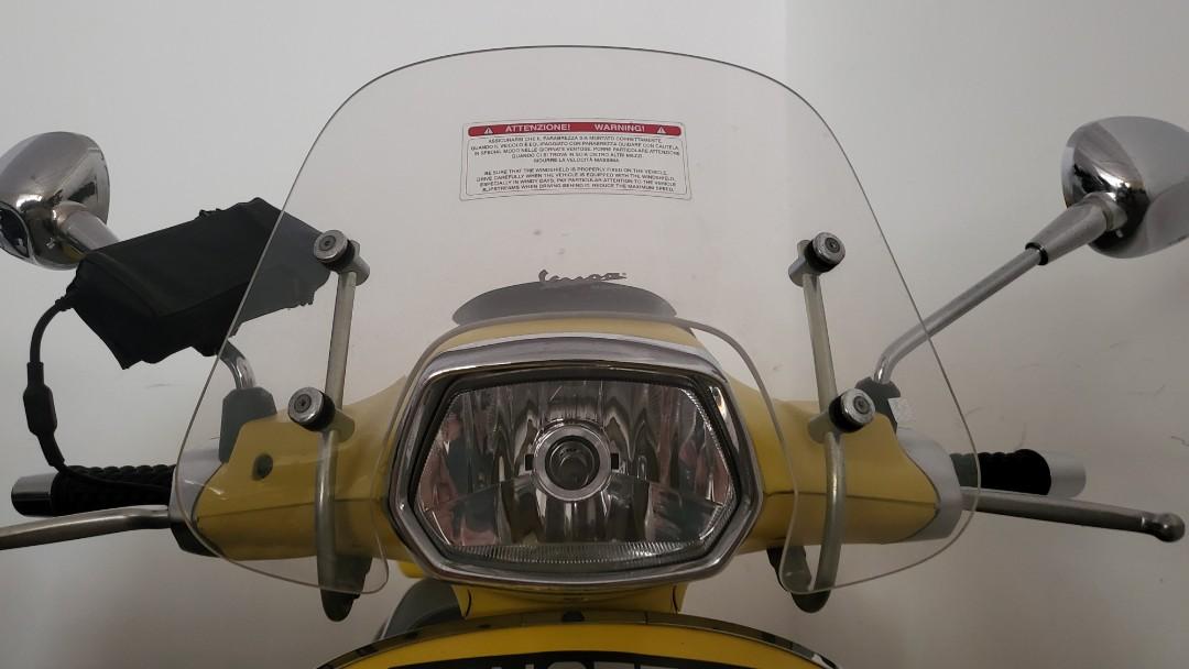 Flyscreen for Vespa Sprint (Original), Motorcycles, Motorcycle ...