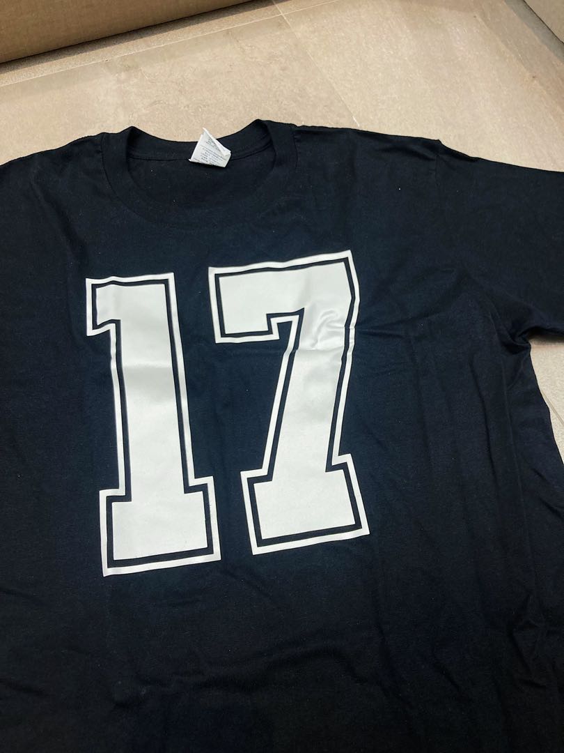 gildan number 17 shirt, Men's Fashion, Tops & Sets, Tshirts & Polo ...