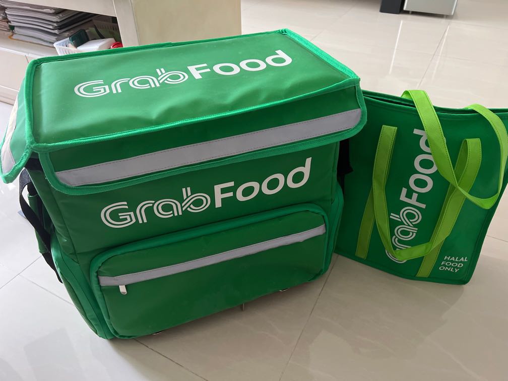 Gradfood Thermal Bag, Men's Fashion, Bags, Backpacks on Carousell
