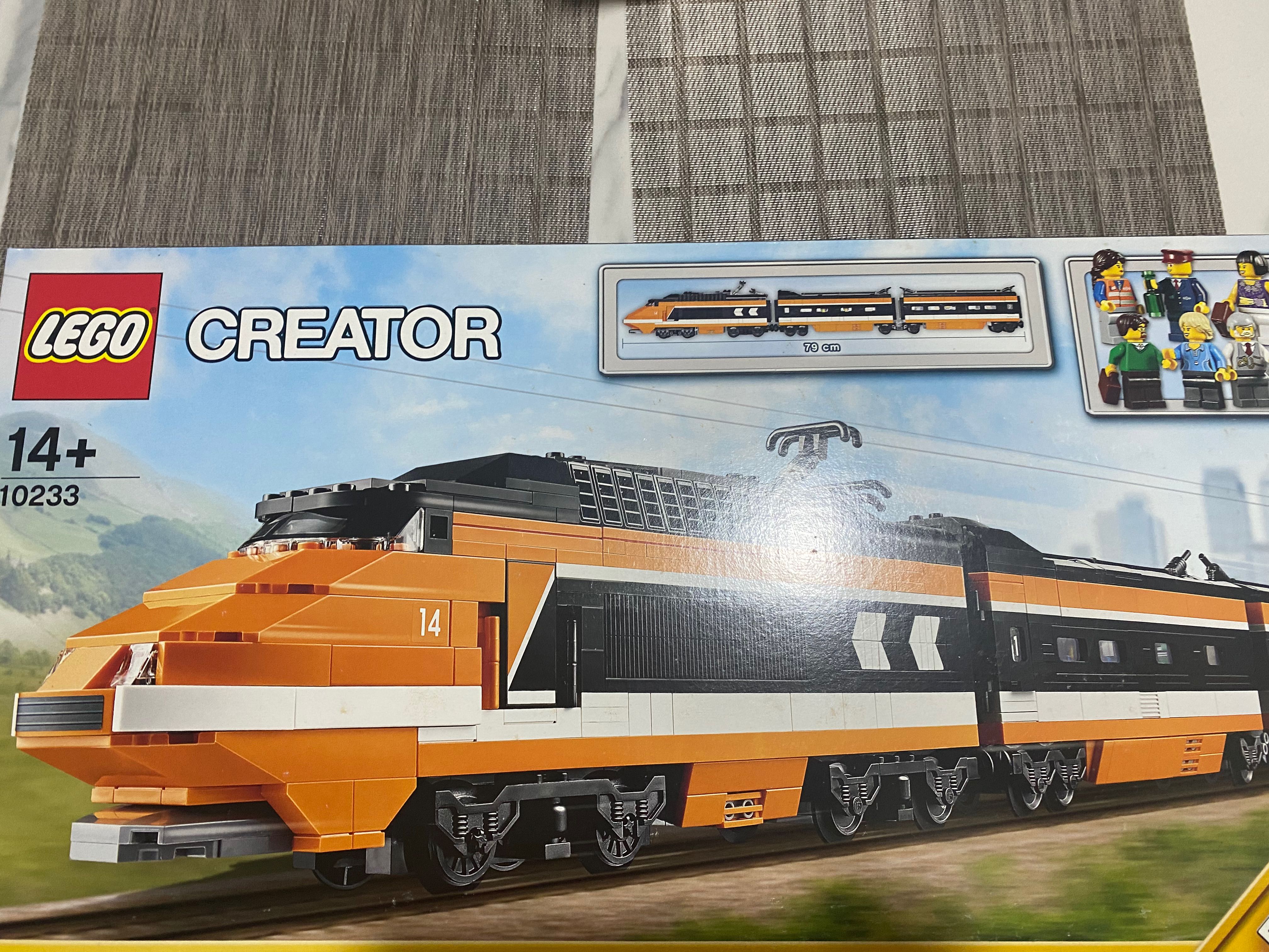 Lego Creator 10233, Hobbies & Toys, Toys & Games on Carousell
