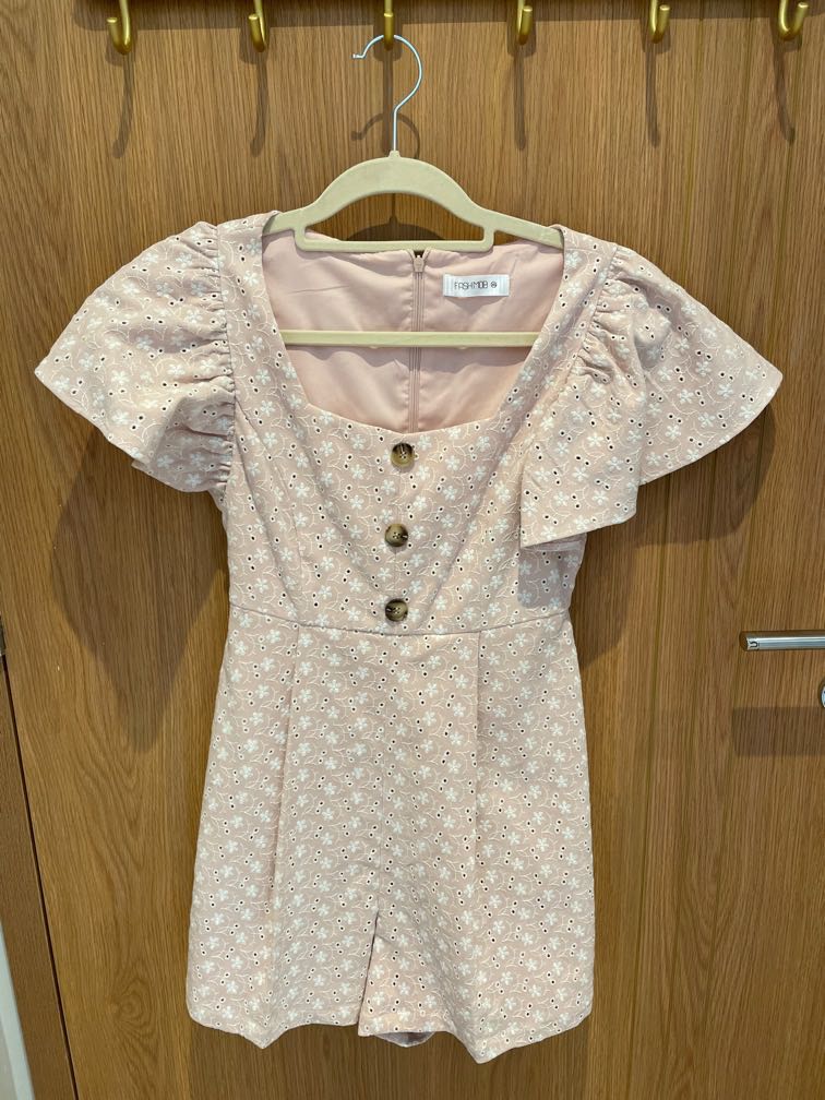 Light pink romper, Women's Fashion, Dresses & Sets, Rompers on Carousell