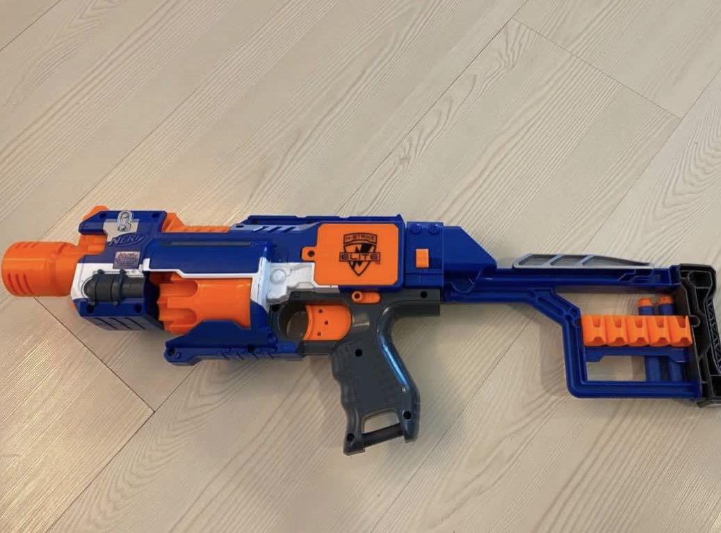 Nerf N-strike stockade gun with instructions (4 bullets included ...