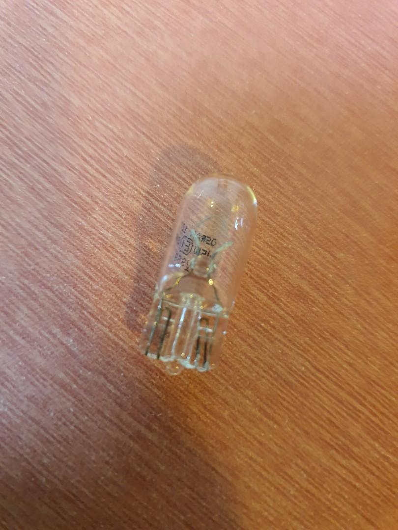 Original Osram T10 halogen $2 for one bulb, Car Accessories ...