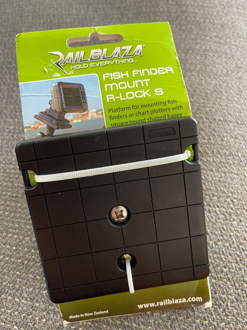 Kayak Railblaza fish finder mount, Sports Equipment, Other Sports ...