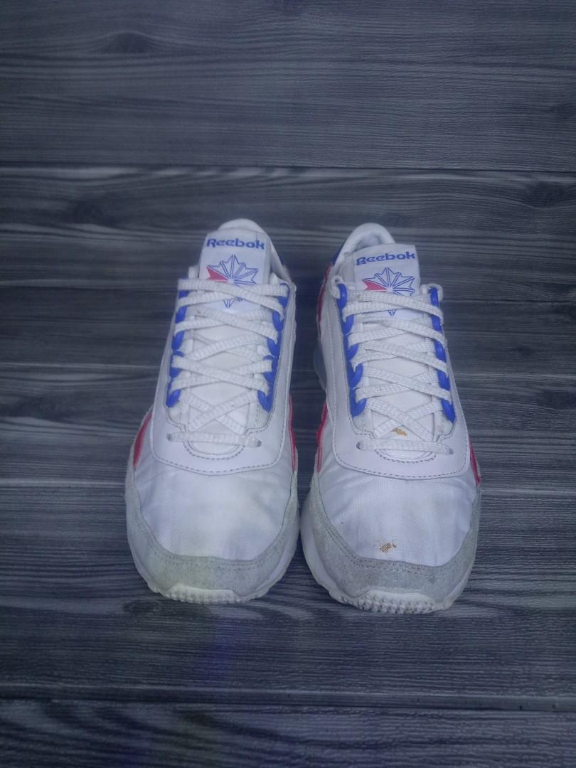 Sepatu Reebok Aztec Second, Fesyen Pria, Sepatu , Sneakers di Carousell