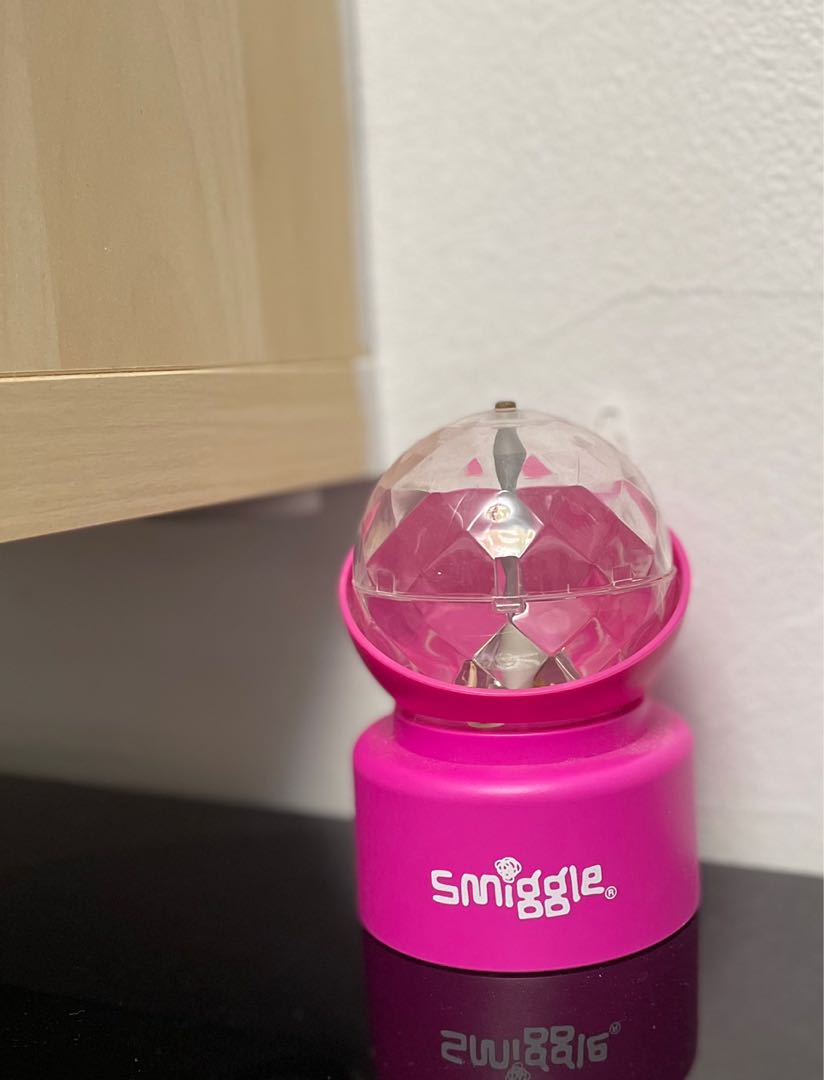 Smiggle light, Furniture & Home Living, Home Decor, Other Home Decor on ...