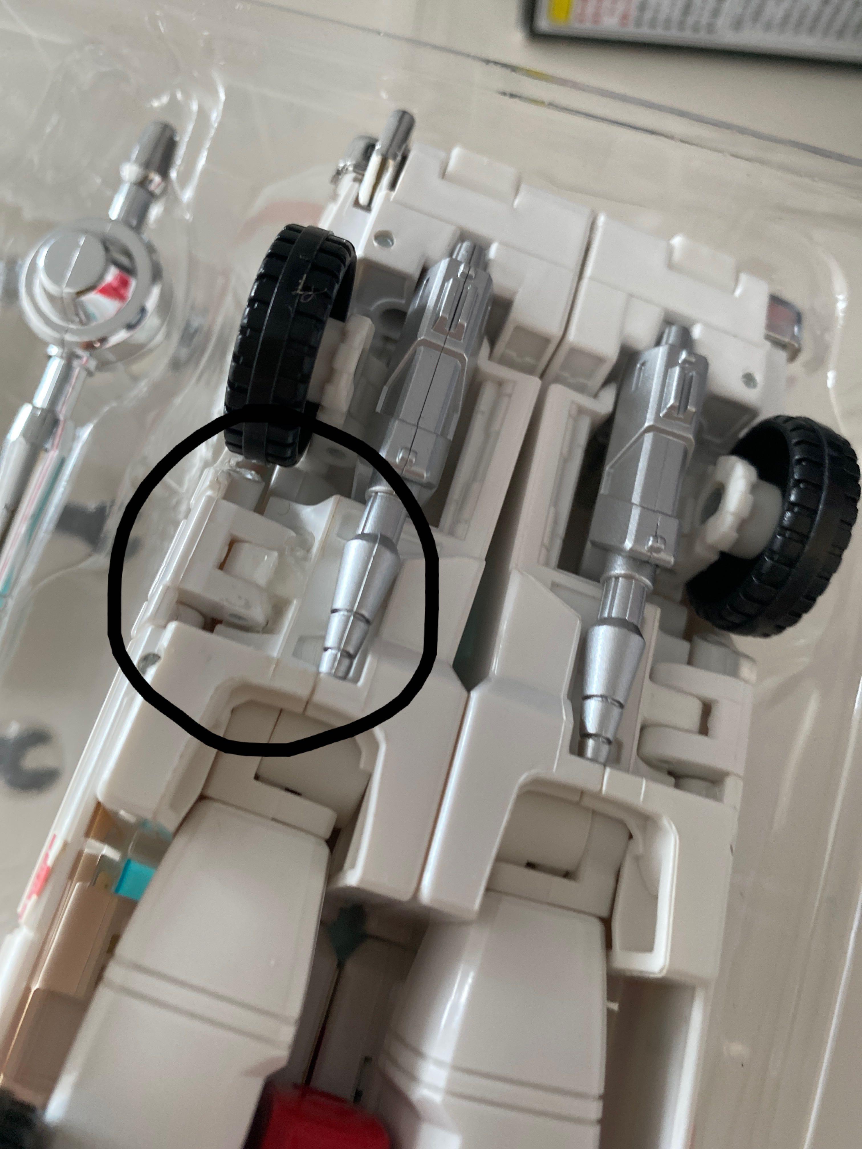 Transformers Masterpiece Lambor Prowl Ratchet, Hobbies & Toys, Toys ...