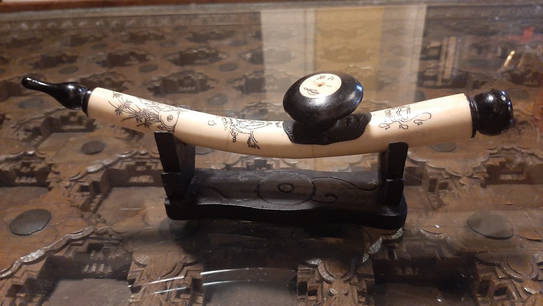 Vintage Bone Smoking Pipe, Hobbies & Toys, Memorabilia & Collectibles ...