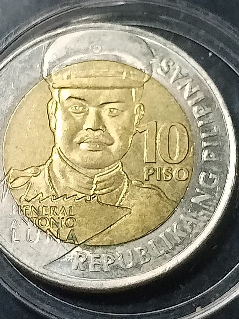 10 piso commemorative coin bsp, Community on Carousell
