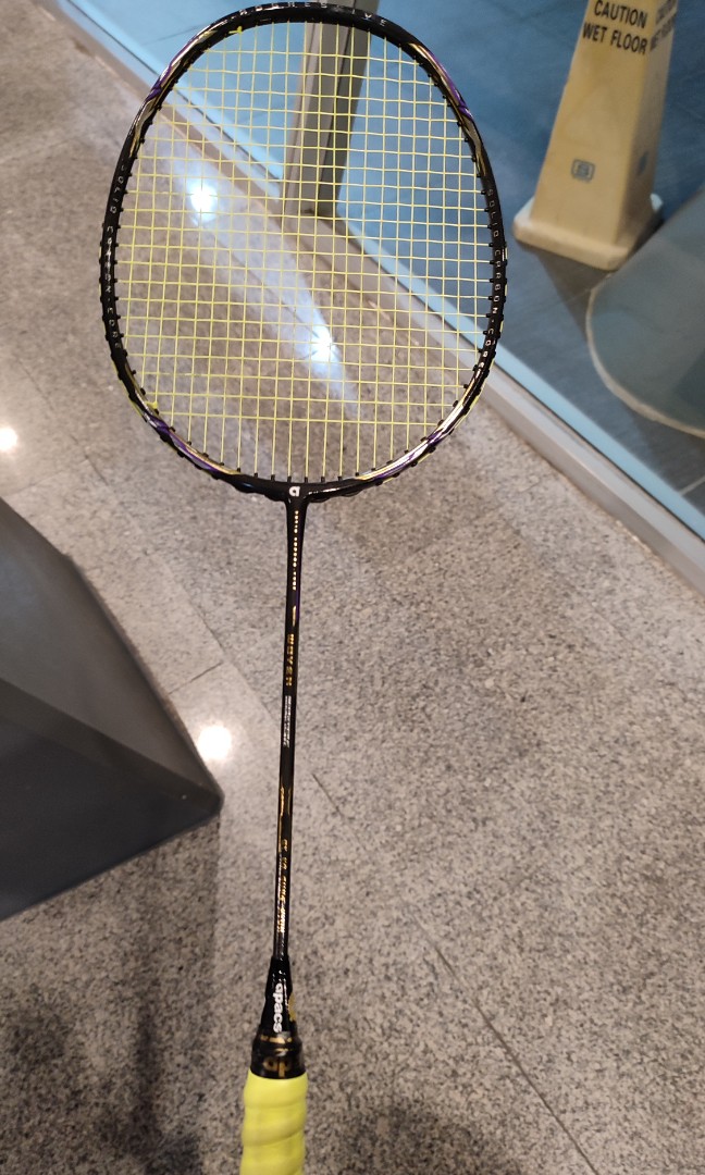 Apacs Badminton Racket Woven Aggressive, Sports Equipment, Sports ...