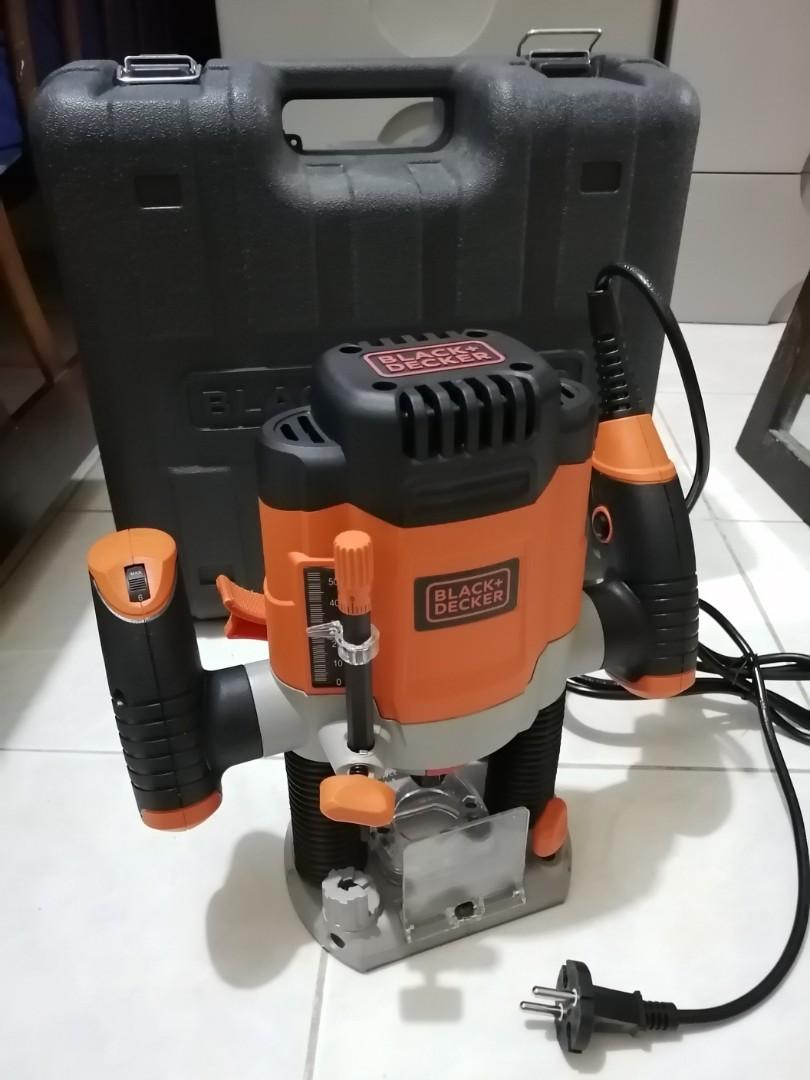 BLACK+DECKER PLUNGE ROUTER, Commercial & Industrial, Construction Tools ...
