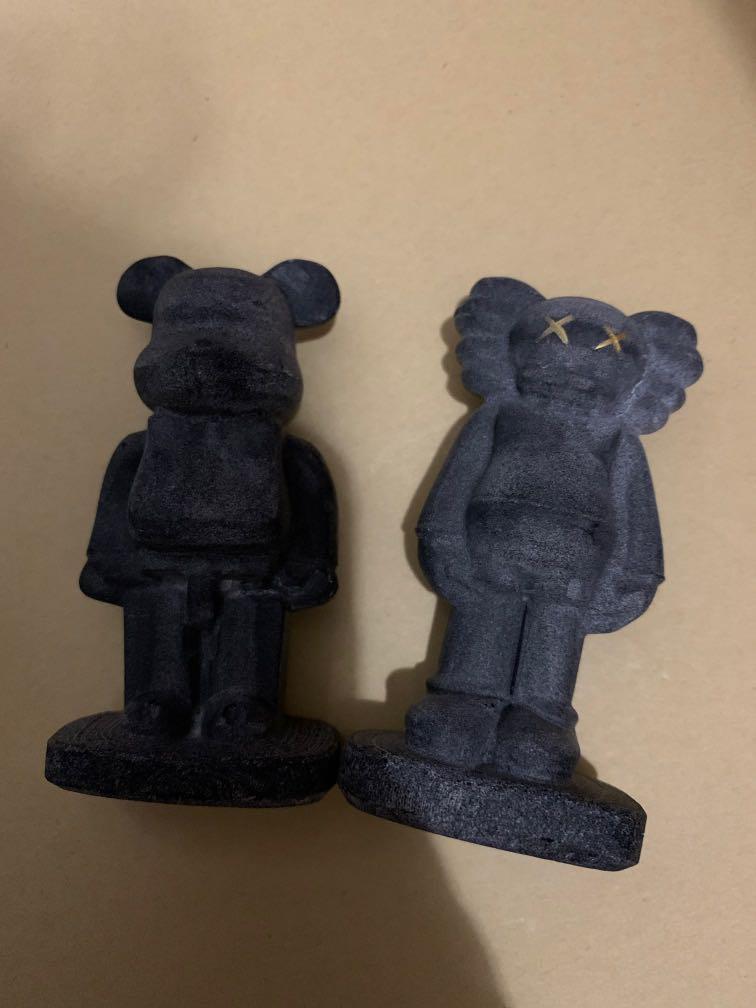 (Crystal) Bear brick and kaws set, Hobbies & Toys, Memorabilia ...