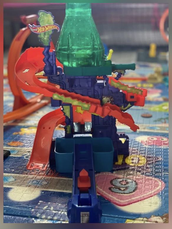 Hotwheels Science Lab, Hobbies & Toys, Toys & Games on Carousell