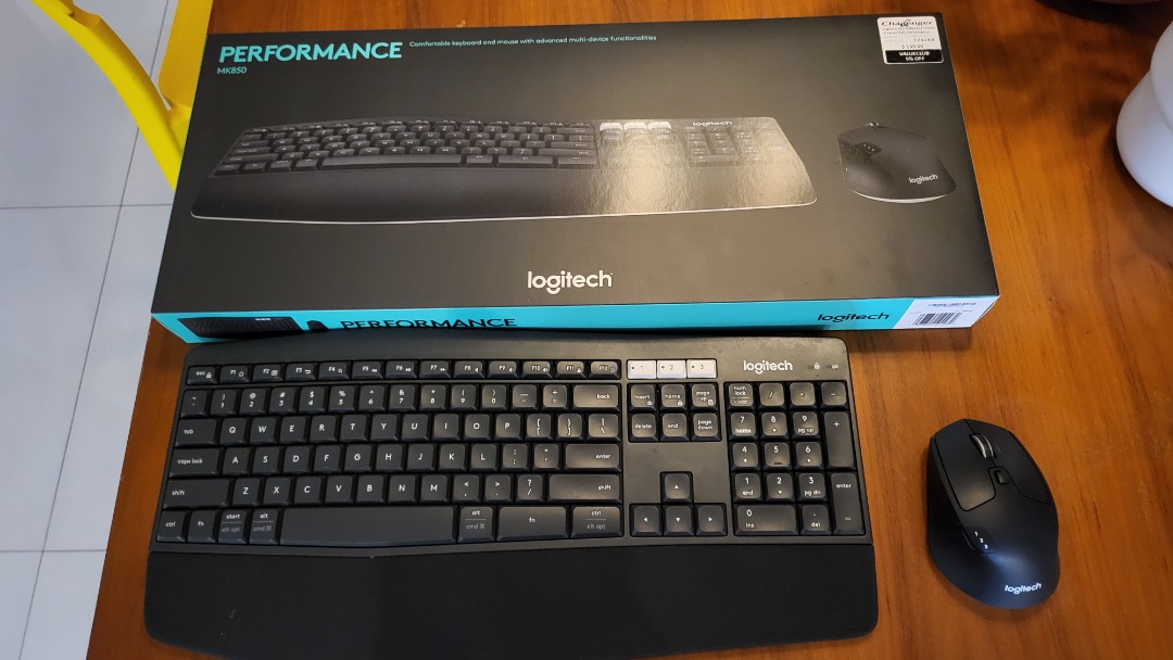 Logitech Keyboard + mouse MK850 bluetooth, Computers & Tech, Parts & Accessories, Computer ...