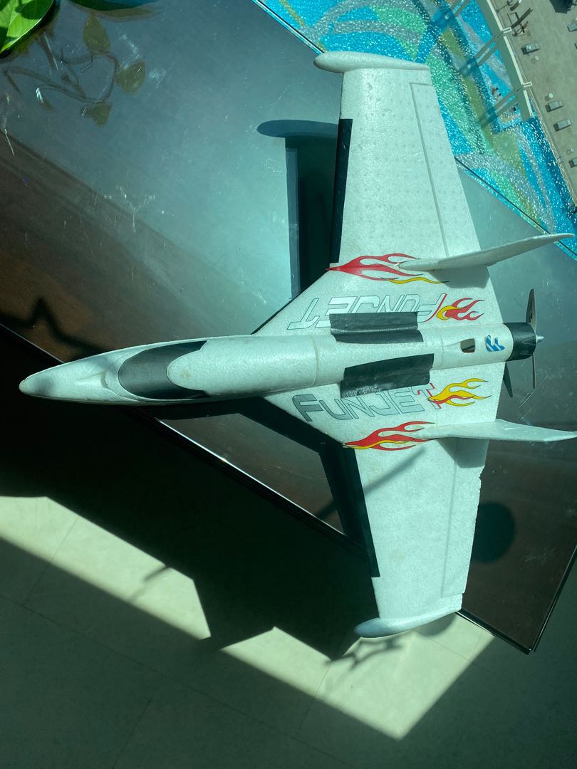 RC Plane Funjet, Hobbies & Toys, Toys & Games on Carousell